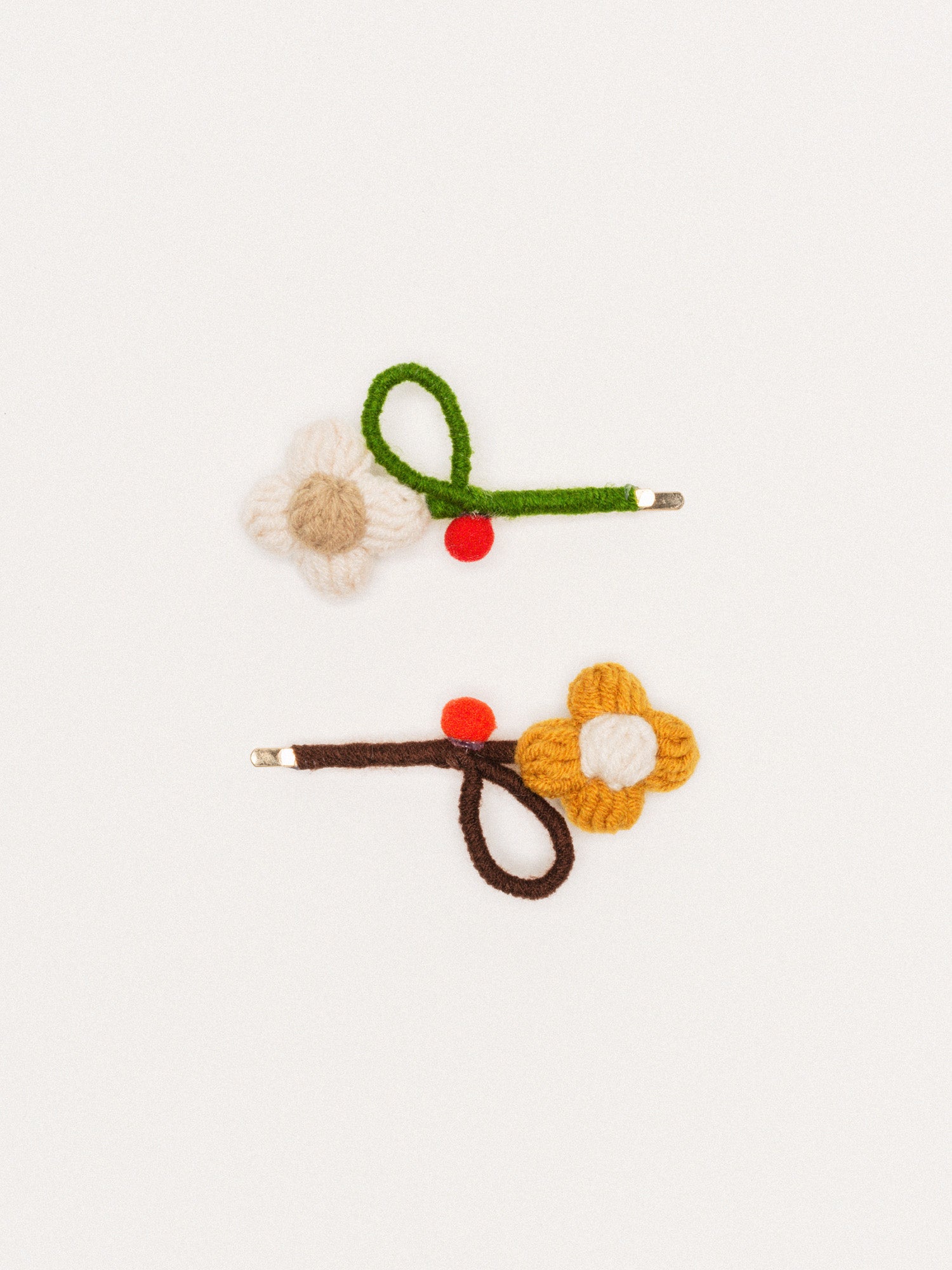 Dapper Daisy Bobby Pin Hair Clips